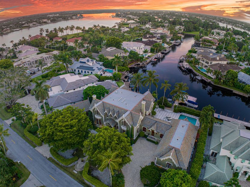 Oh, So Un-Florida: Gothic Revival Home in the Sunshine State Is Listed ...